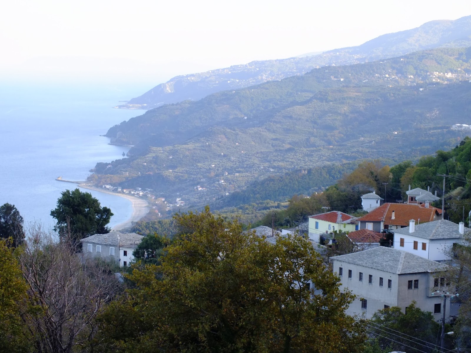 Walking in Pelion: Makrinitsa-Lagonika-Pouri