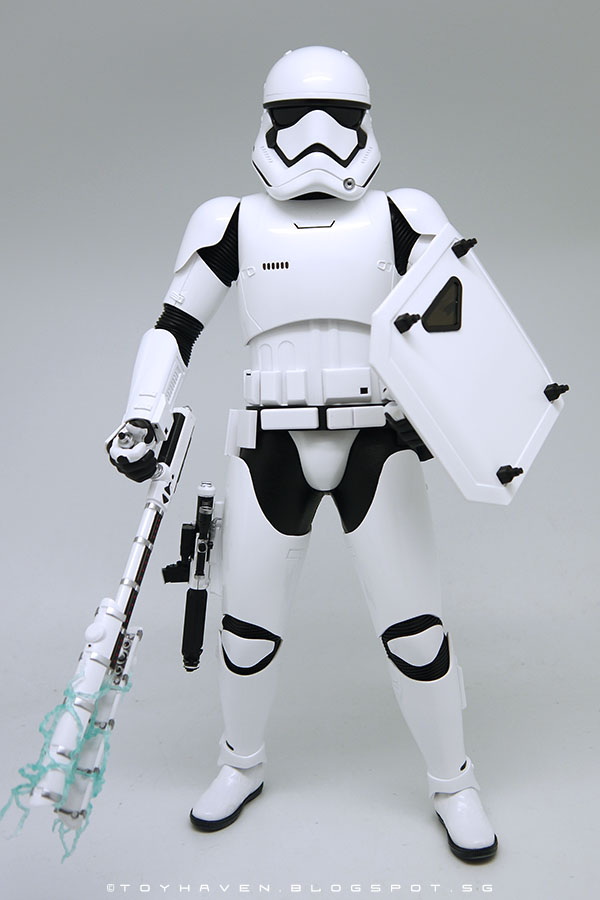 toyhaven: Review 1: Hot Toys Star Wars: The Force Awakens 1:6 Finn ...