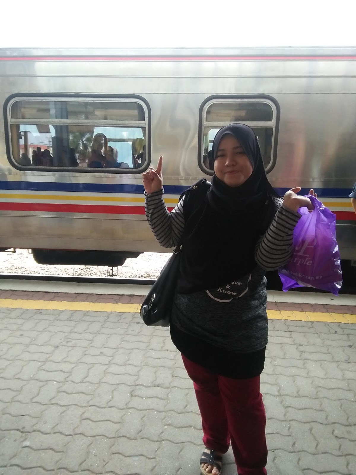 Wow ! Pengalaman Pertama Kali Menaiki KTM - [KEMPAS-KLUANG]