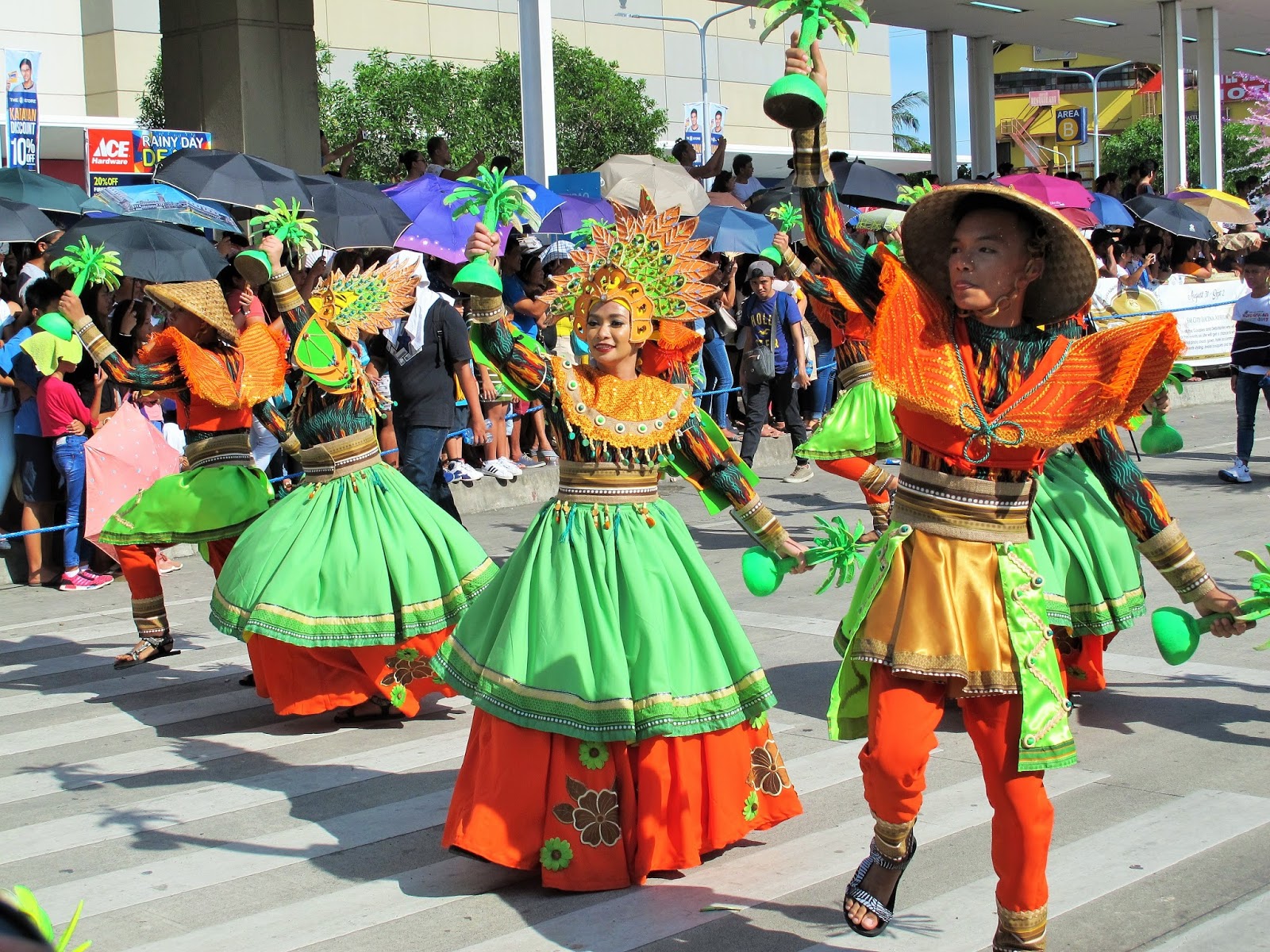 Gridcrosser: Coconut Creativity: Spectacles and Festivity at Quezon’s ...