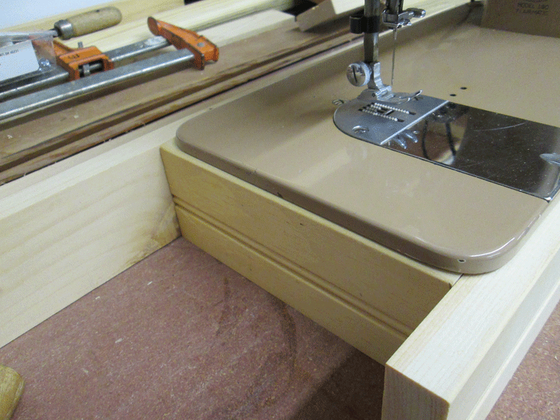 My Sewing Machine Obsession: Sewing Machine Base