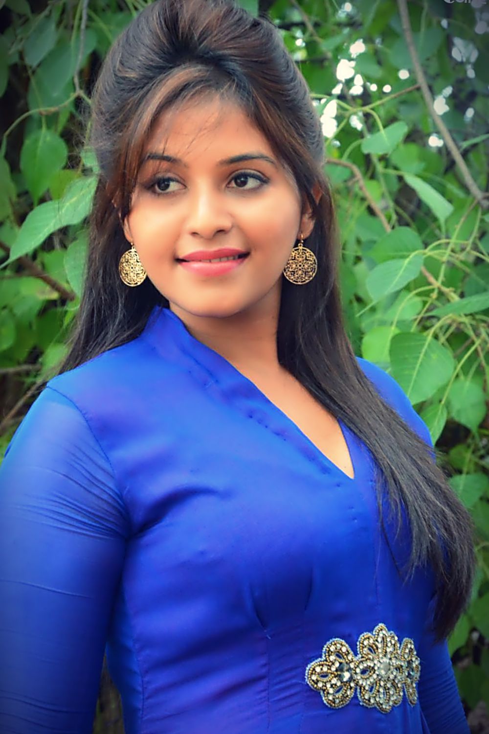 Anjali Hot Beauty in Blue Anarkali Dress - Actress Pilot | Single ...