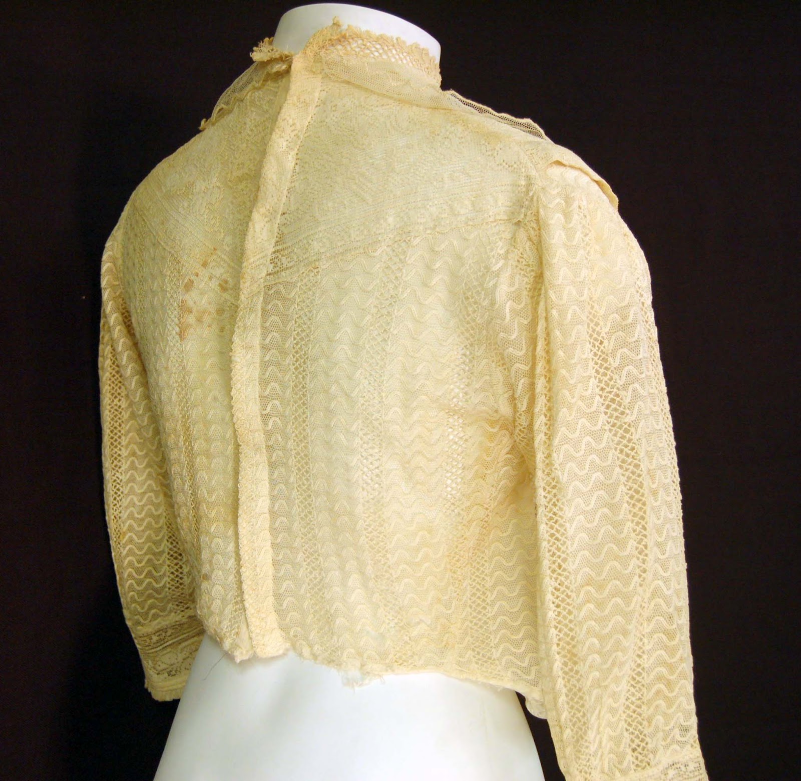 Fashioning the Past: Late Edwardian Lace Blouse