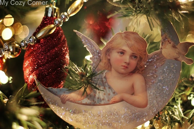 My Cozy Corner: How to Decorate a Tree