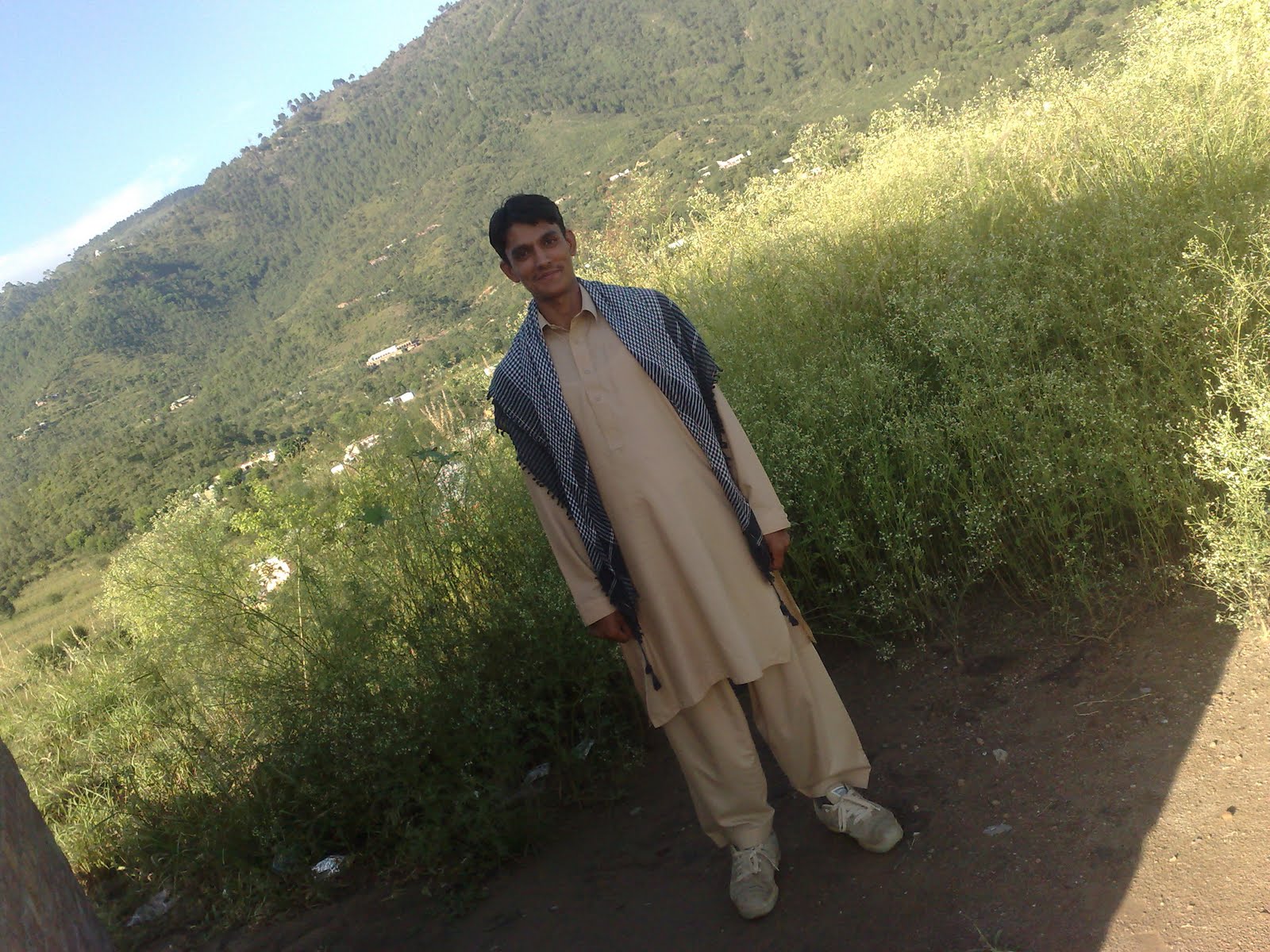 Beautiful Kashmir: Panjera Kotli AJK Hills Of Tahliyan are seen ..........