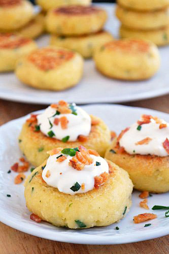 YUMMY RECIPEZZ: Loaded Mashed Potato Cakes