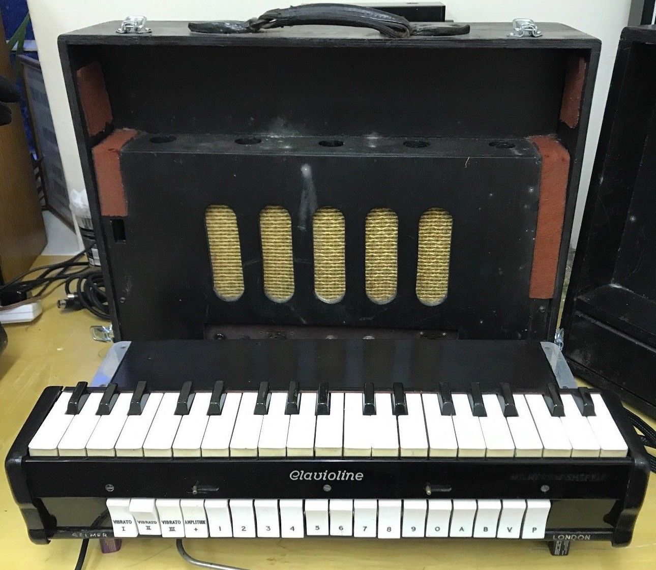 MATRIXSYNTH: Selmer Clavioline Auditorium Rare Vintage Valve/Tube Synth