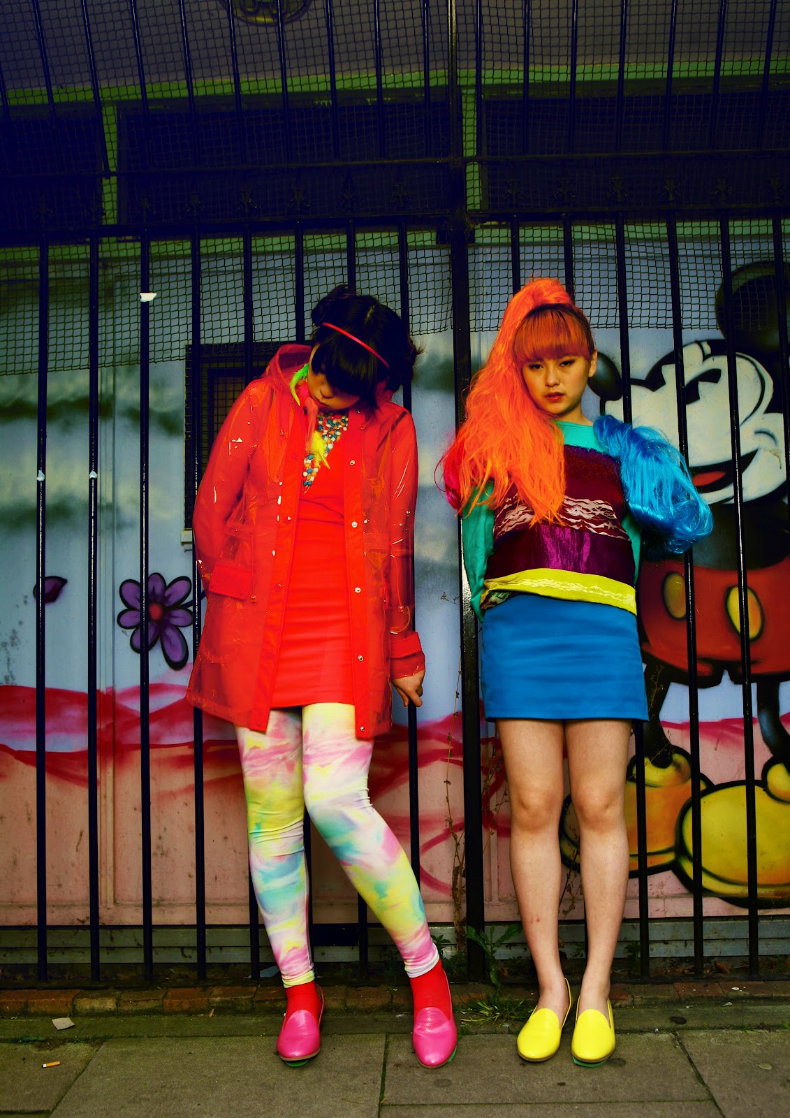 BETWEEN CALM AND PASSION: College work 'New rave' style