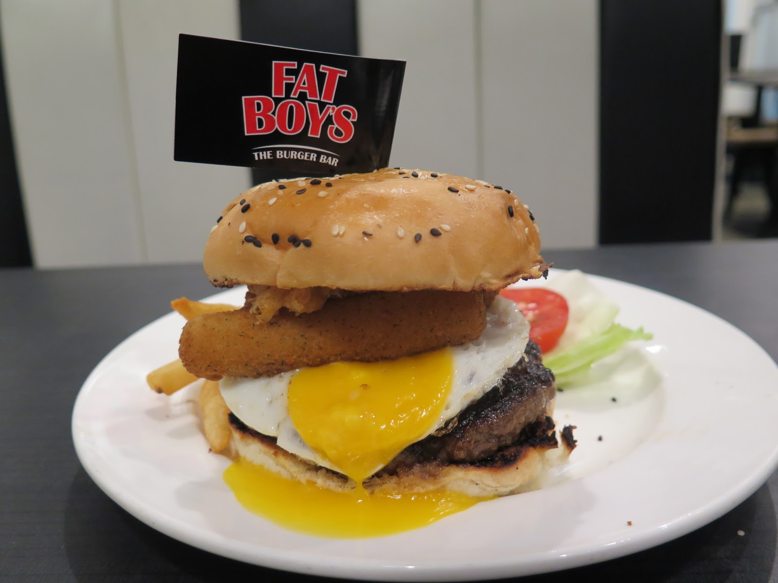 Zacbhl: Fatboy's The Burger Bar - BURGERS!!!