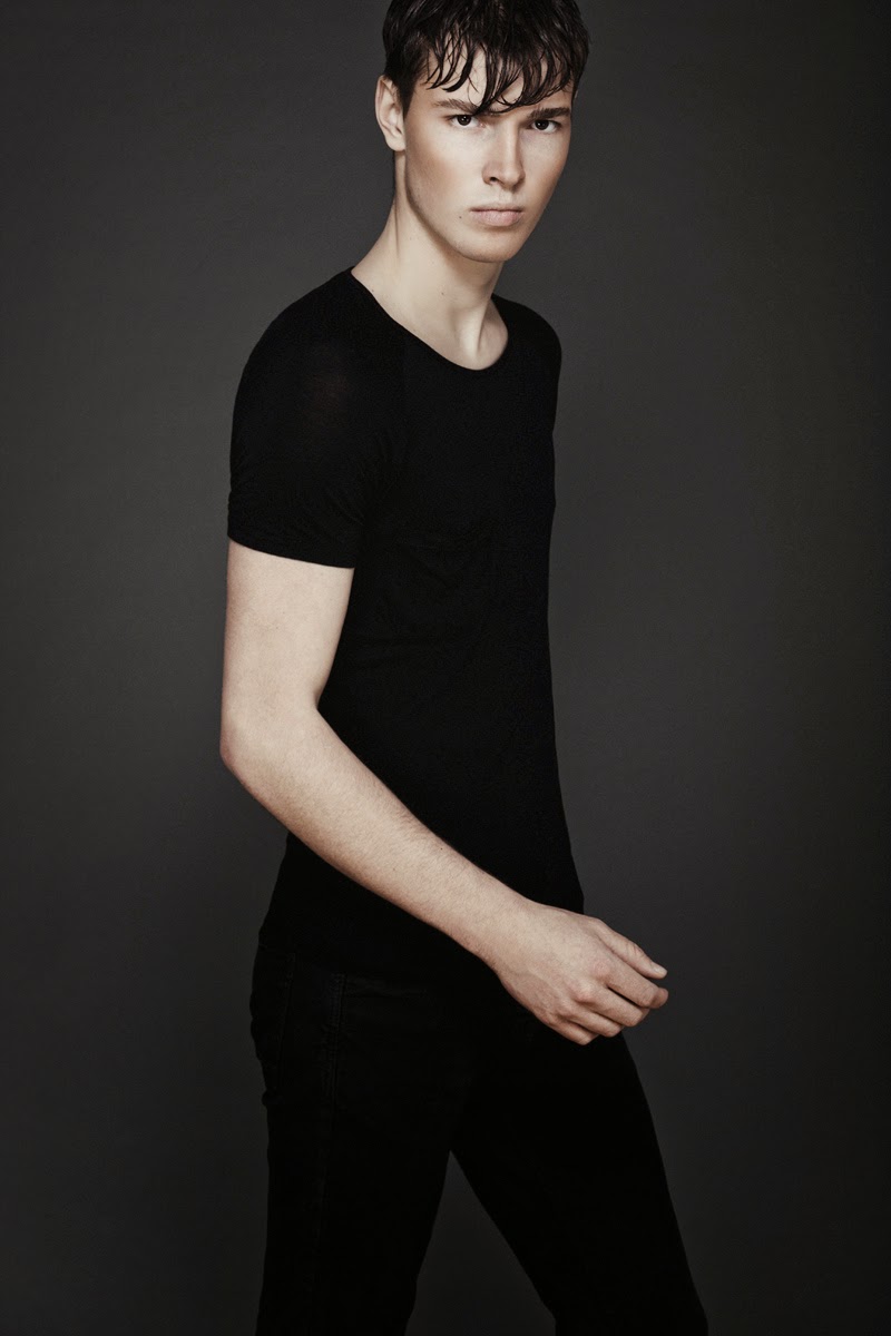 ELITE MODEL MANAGEMENT TORONTO : New Face Nathan Shoots with Alex Evans