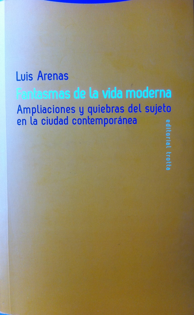 Hojas que fueron libros, libros que fueron vidas: Luis Arenas