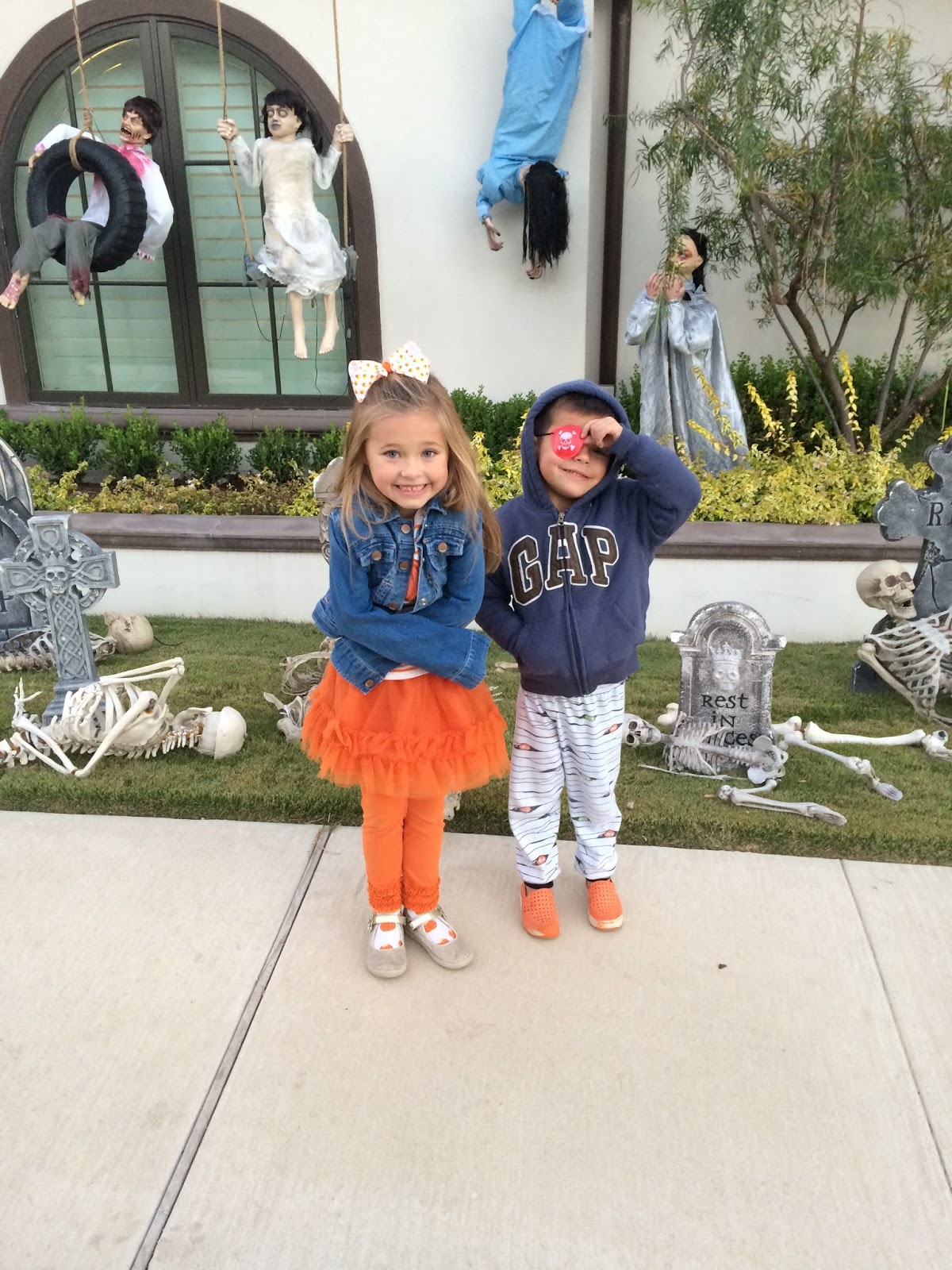 Halloween - Mix & Match Mama