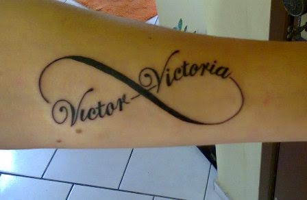 Prince Tattoo: + um simbolo do infinito homenagem aos filhos! valeu!