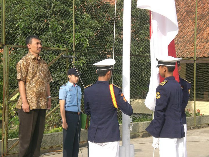 SMKN 12 BANDUNG: The Depiction of SMKN 12 Bandung