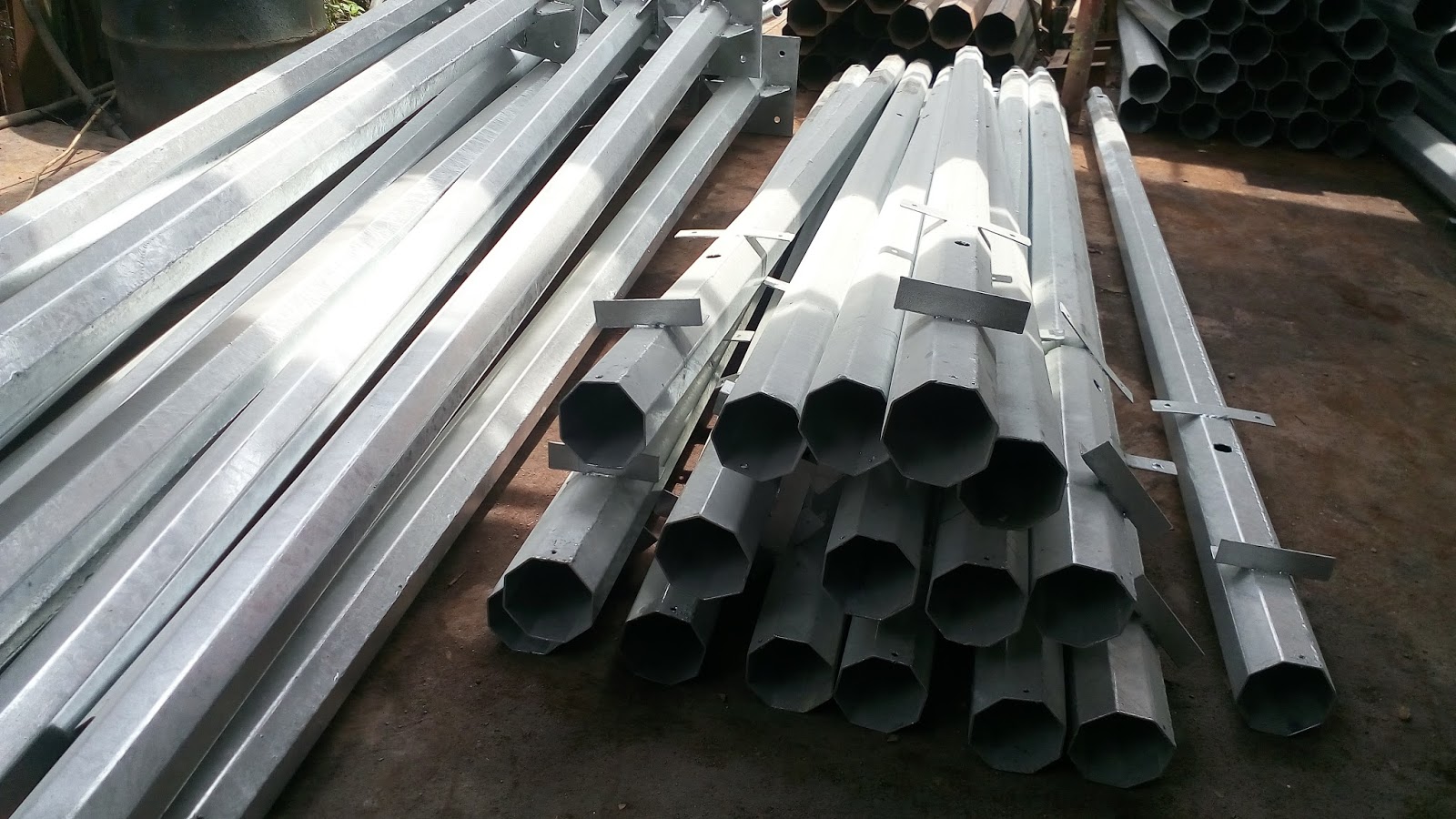 Pabrik tiang lampu PJU ( Penerangan Jalan Umum ): Proses pembuatan ...