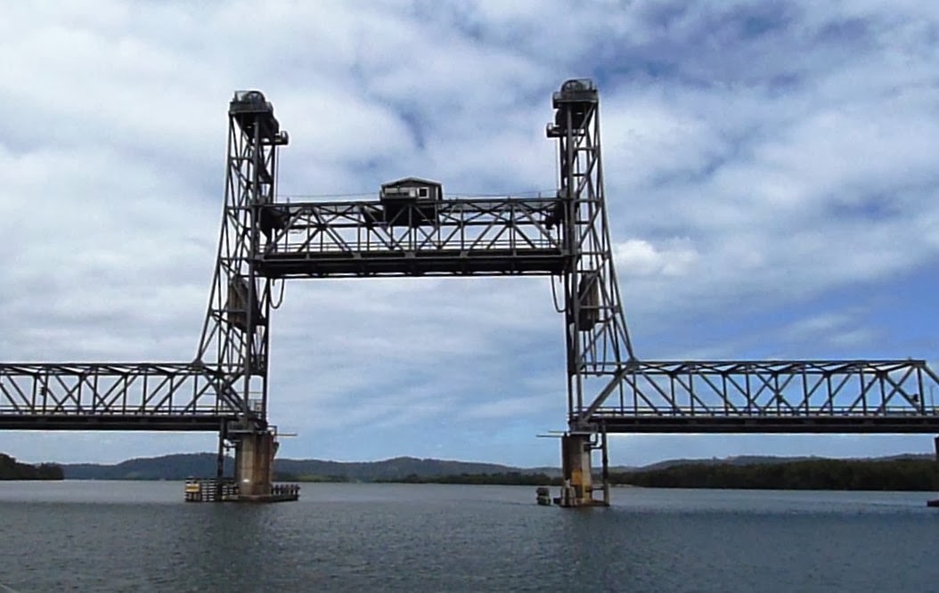 Billabong: November 2013