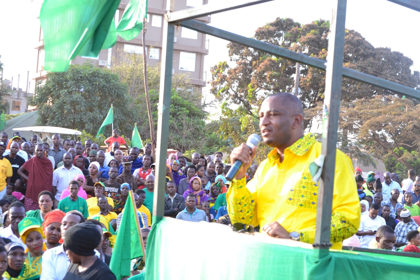 DAVIS MOSHA AZIDI KUINYIMA USINGIZI CHADEMA MOSHI...! | DAVIS MOSHA