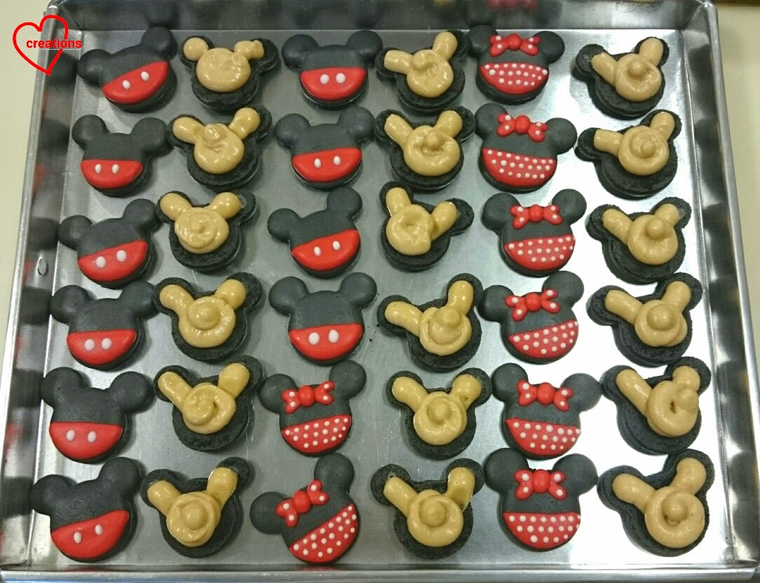 Loving Creations for You: Mickey and Minnie Mouse Macarons with Whipped ...