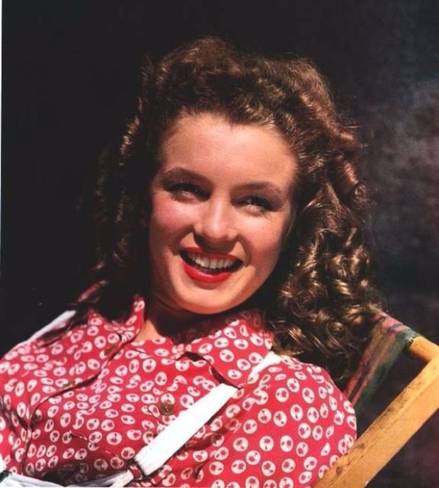 Stunning Photos by David Conover, the Man Who Discovered Norma Jeane ...