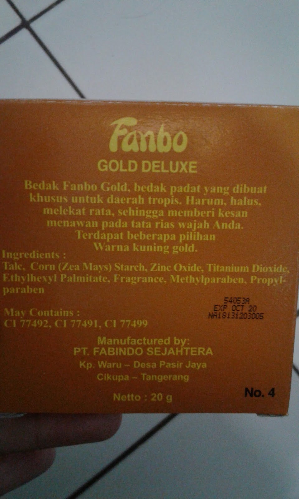 Golda Ivana: Review: Fanbo Gold Deluxe Compact Powder No.4 (Janur Kuning)