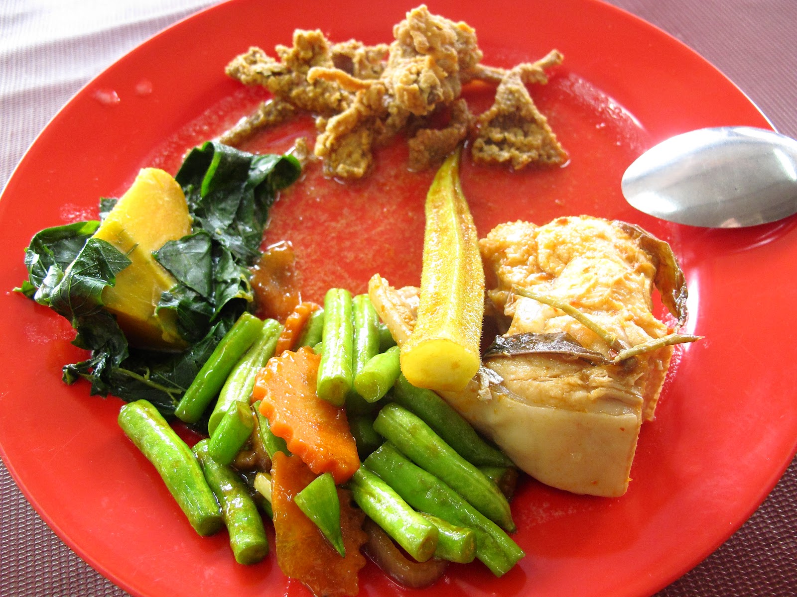 Eat + Travel + Play : Malay Fast Food + Tau Fu Fah