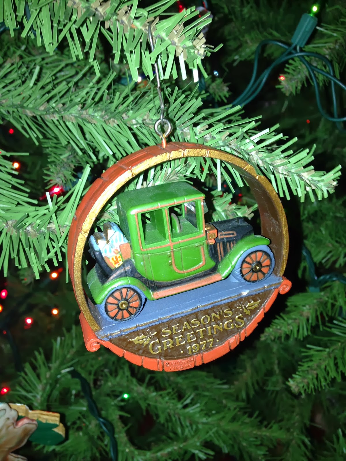 Rick Platt: Christmas Countdown: Ornaments of the 70's