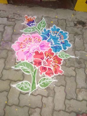 CHODAVARAMNET: FLOWERS AND DIGITAL STARS RANGOLI ART