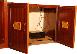 Modern Rainbows: EB Box