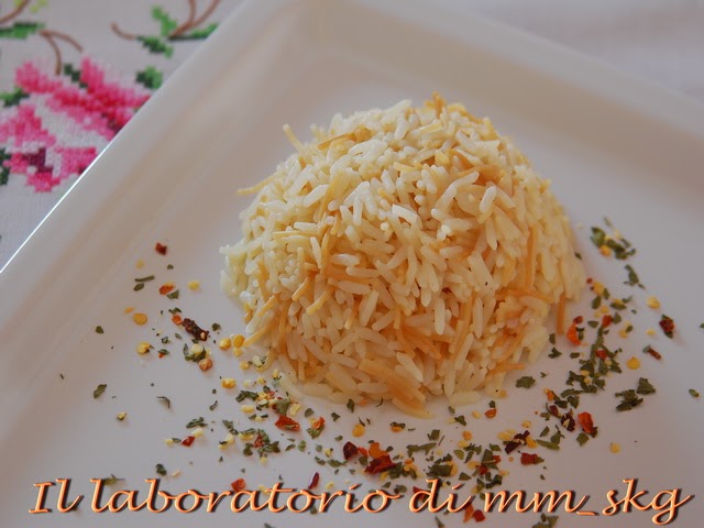 IL LABORATORIO DI MARINA: ΡΥΖΙ ΑΤΖΕΜ ΠΙΛΑΦΙ // RISO AGEM PILAF