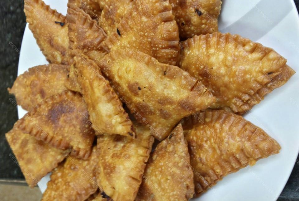 Cocina Basica y Fresca: MINI EMPANADILLAS DE ATUN CBF@
