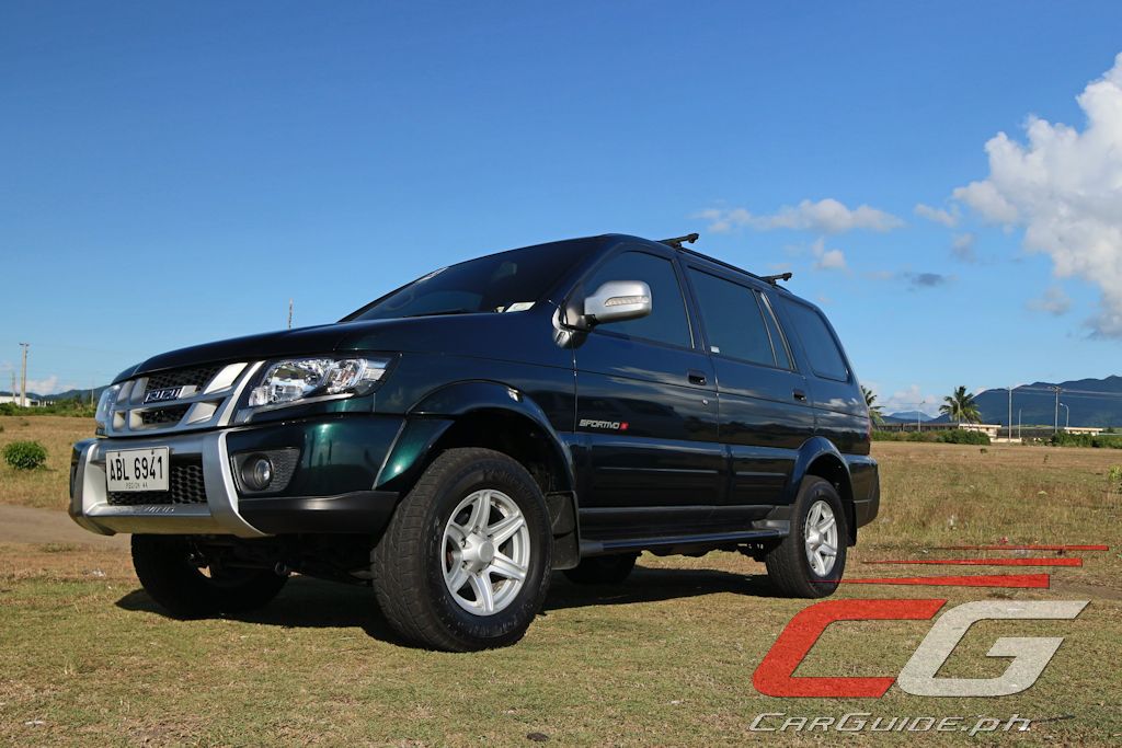 One Last Ride: Driving Up North with the Isuzu Crosswind | CarGuide.PH ...