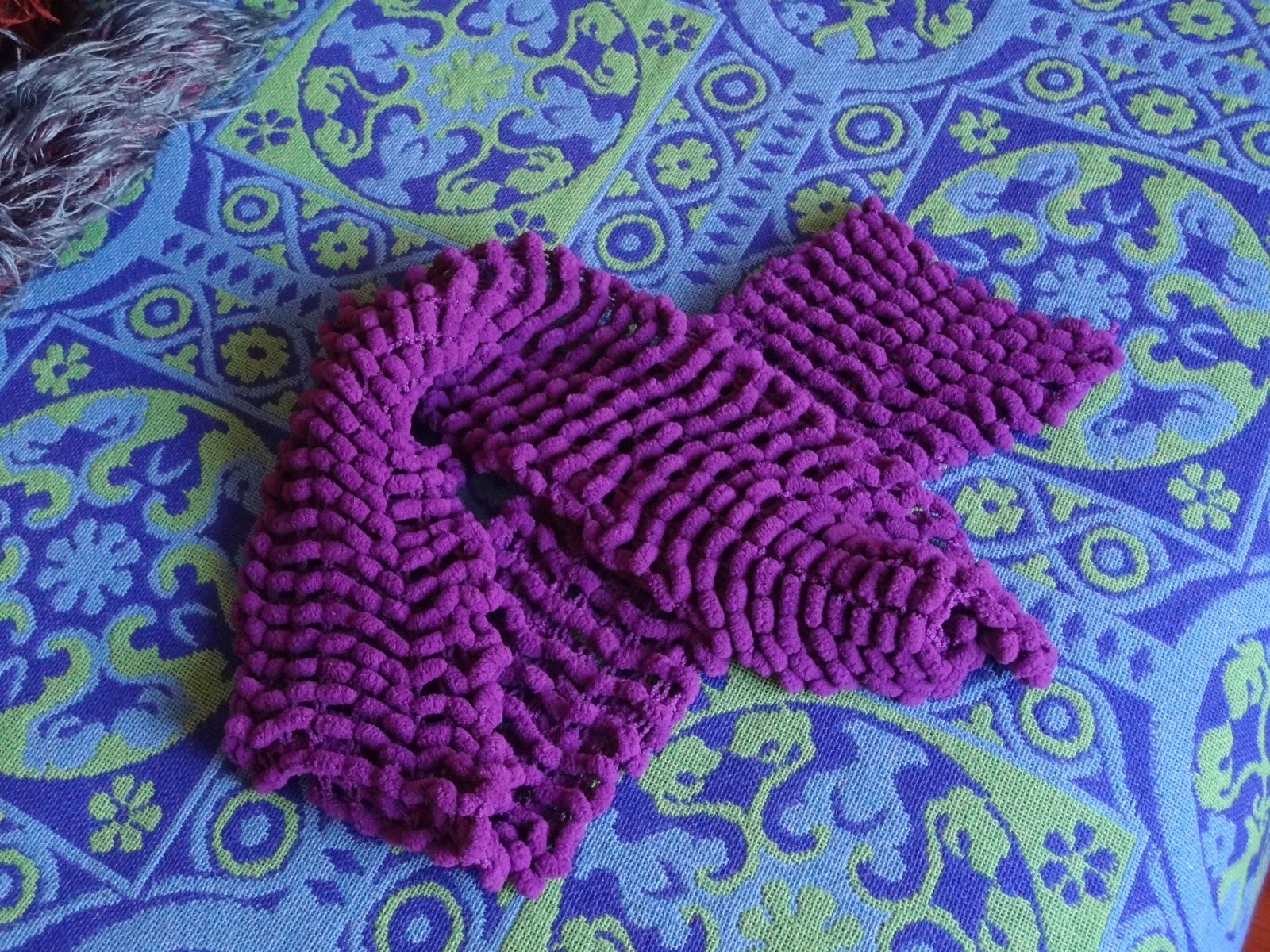 Bordados, ganchillo y punto : BUFANDAS DE LANA