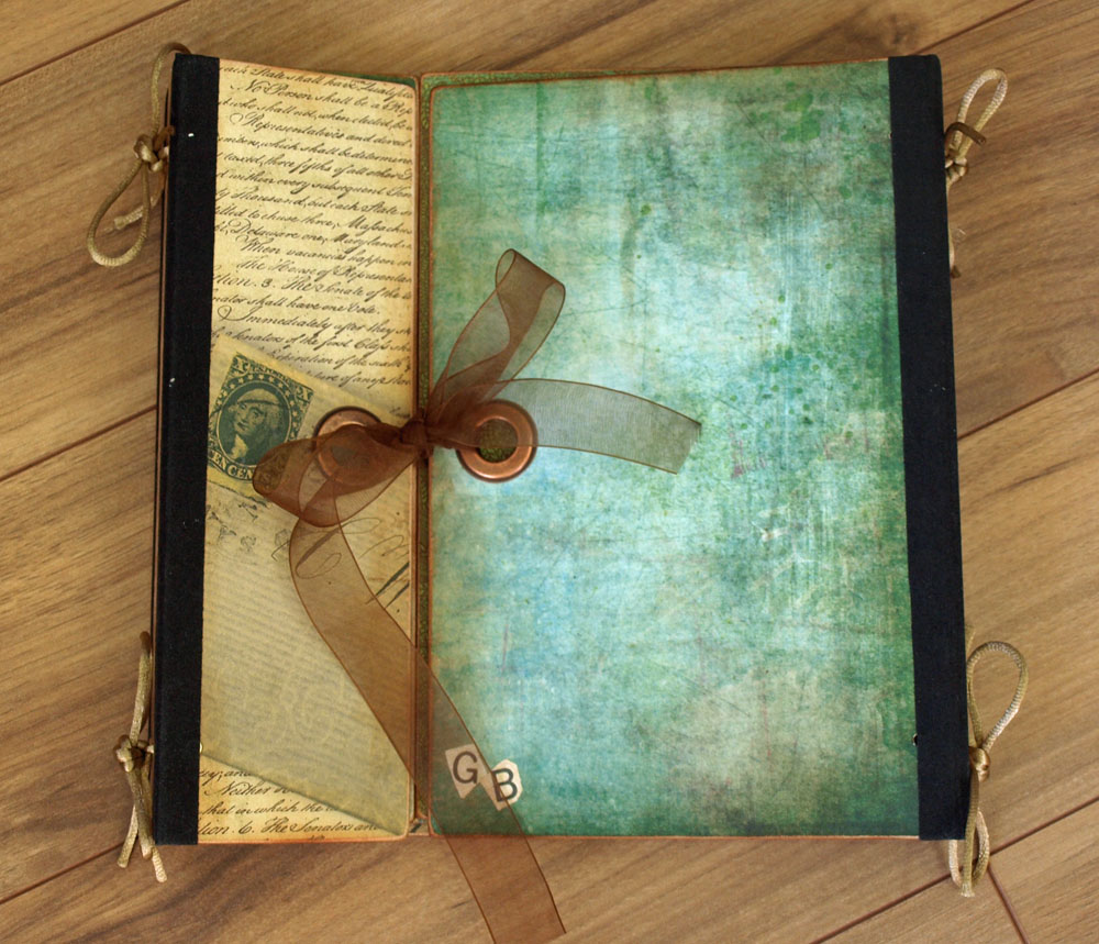 Dragonfly Dreamers: Creating a Gate-fold book.