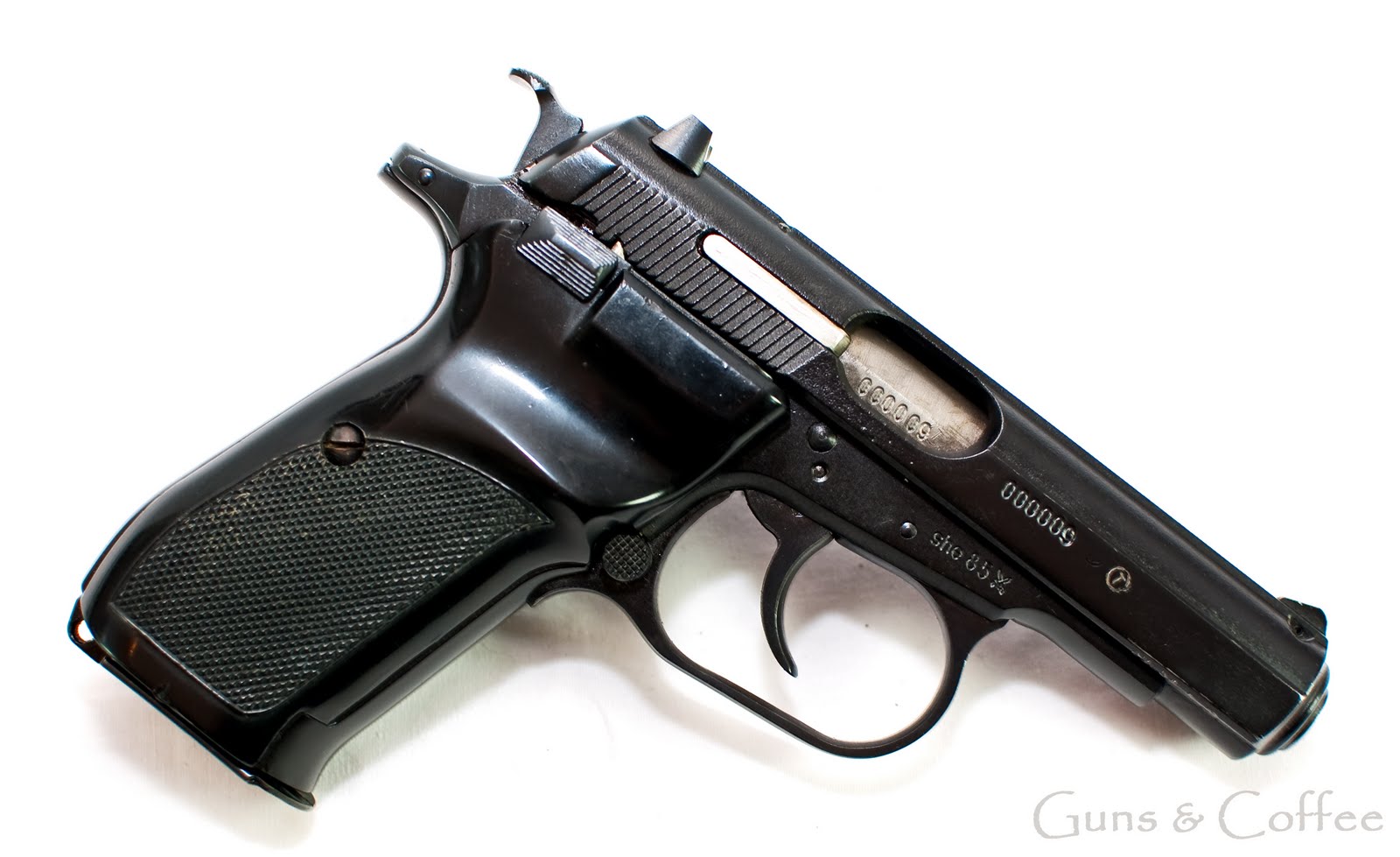 Guns & Coffee: CZ-82