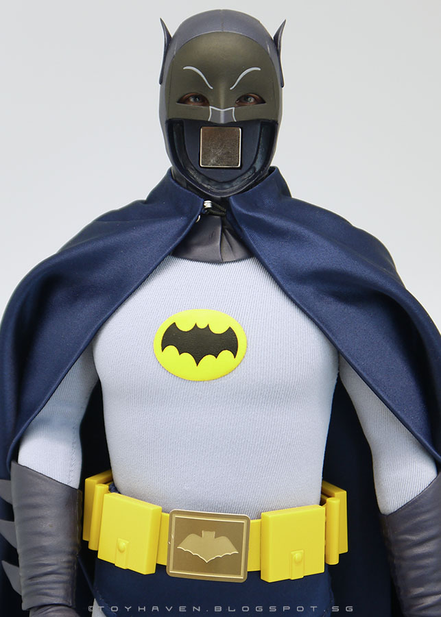 toyhaven: Hot Toys MMS218 1966 Batman 1/6th scale Adam West Batman ...