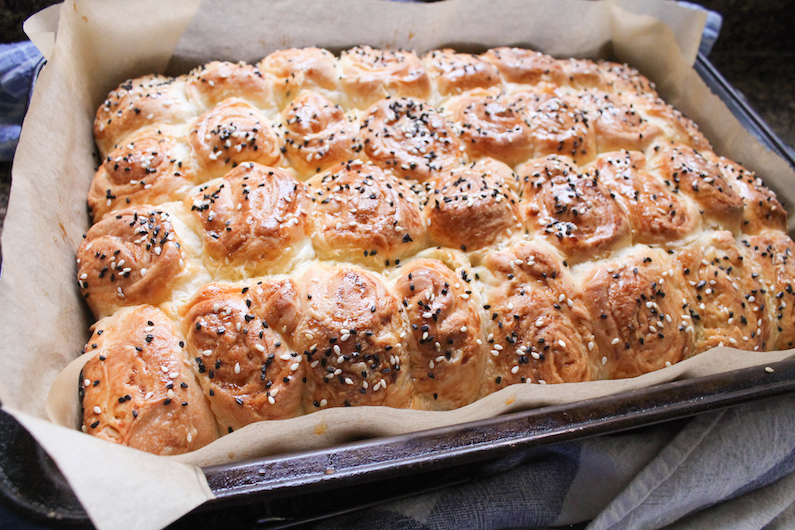 Food Lust People Love: Yemeni Kubaneh - Buttery Rolls #BreadBakers