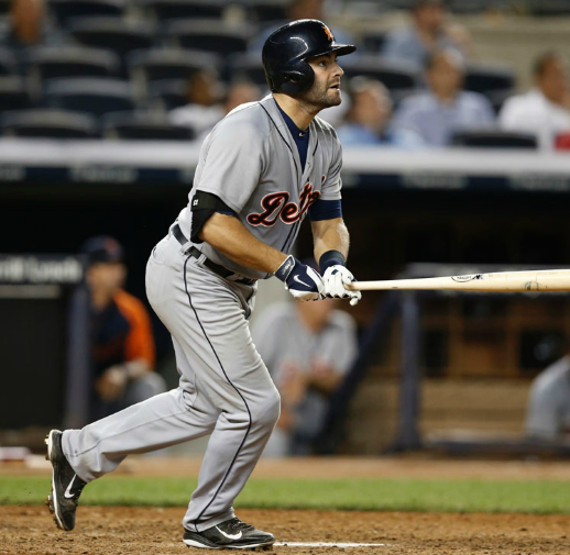 Bleeding Yankee Blue: MOTOWN CATS TAKE LAST BITE