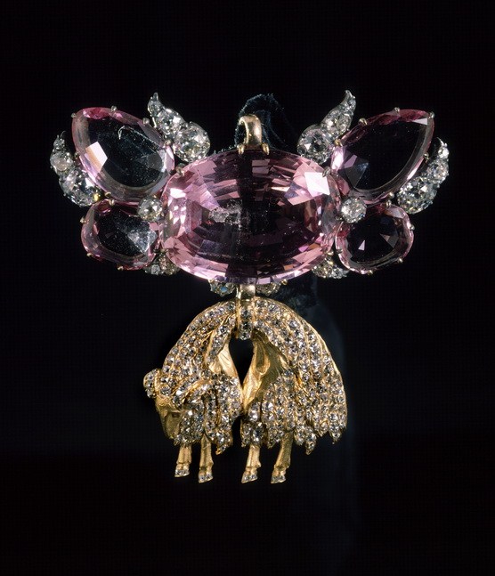 Local style: The Diamond Fund's jewelry collection