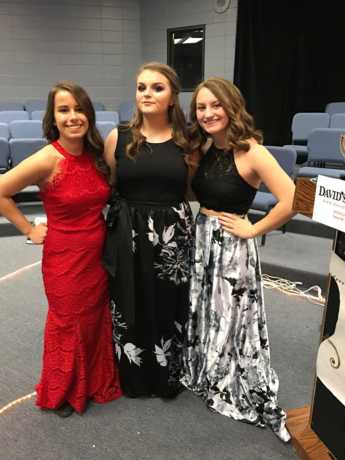 Talking Taylor Schools: TRUMAN DECA STUDENTS put on fashion show!