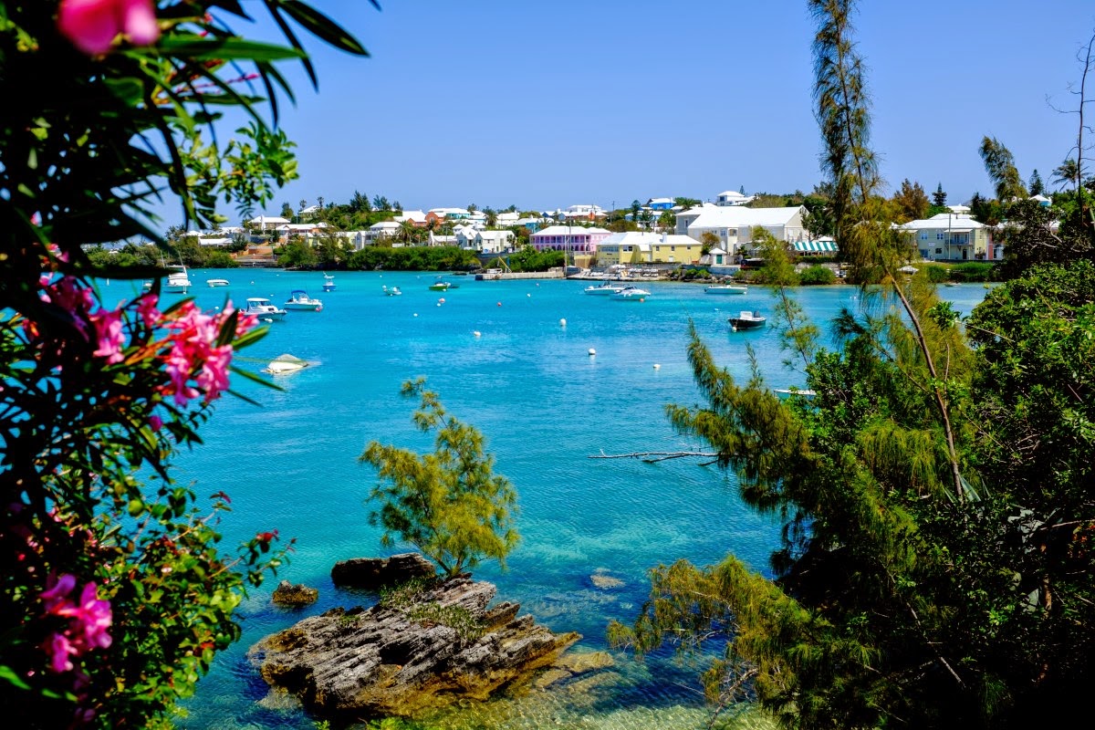 The Canadian Loon: West End Bermuda