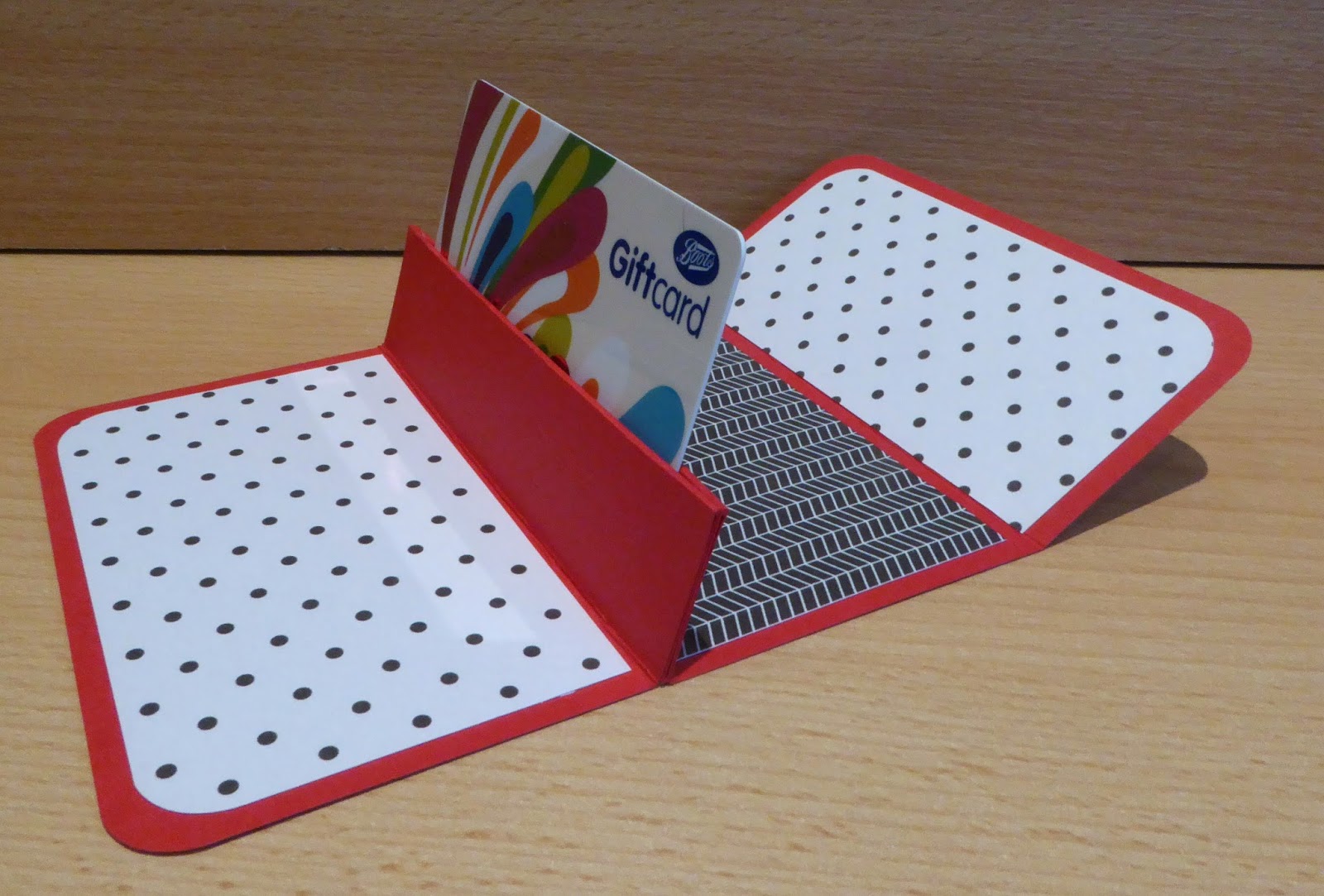 Crafty Sunflower: Pop-up Gift Card Holder