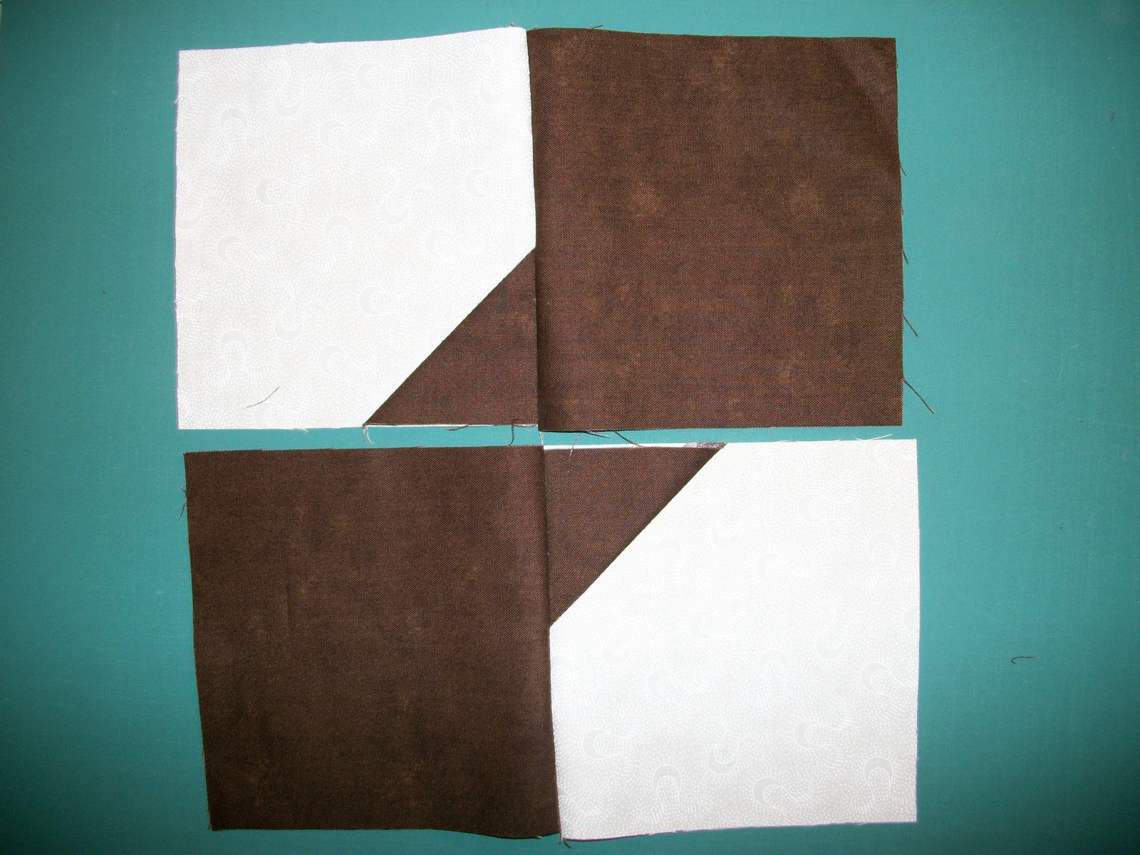 Craizee Corners: Floating Squares Quilt Pattern