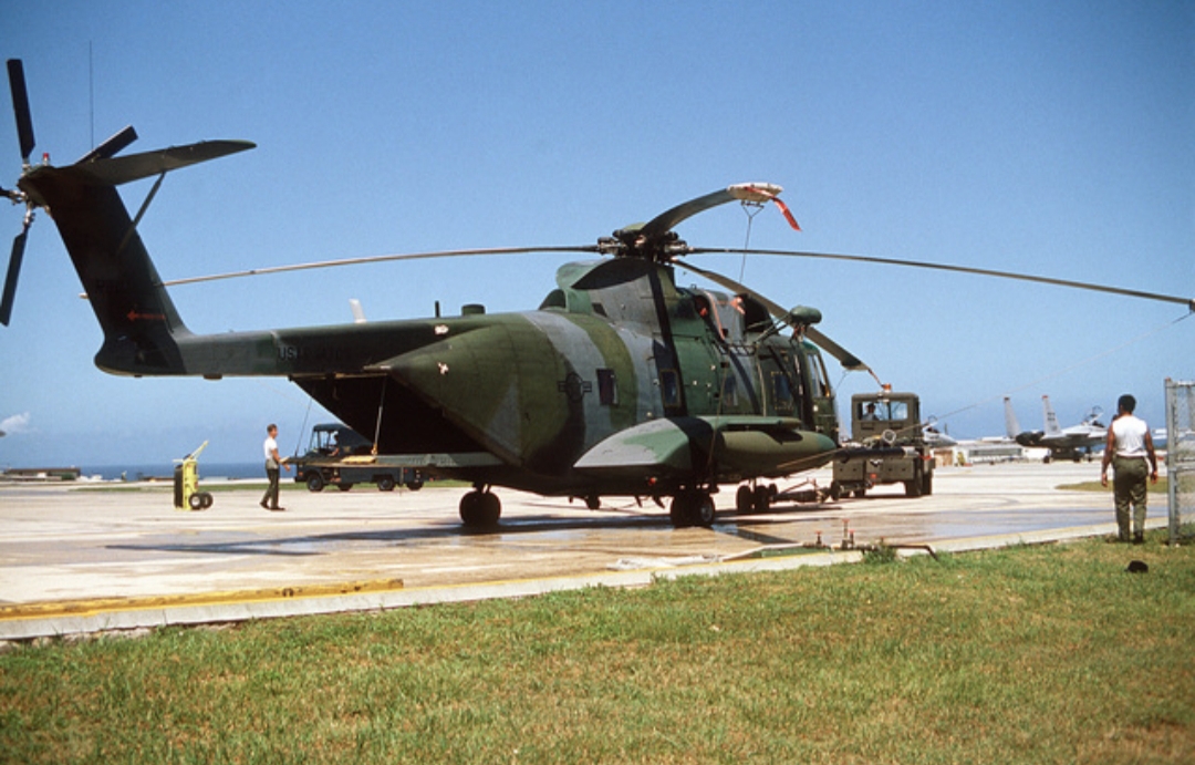 USAF Jolly Green Giant Collection: USAF / 33d ARS / HH-3E / Jolly Green ...