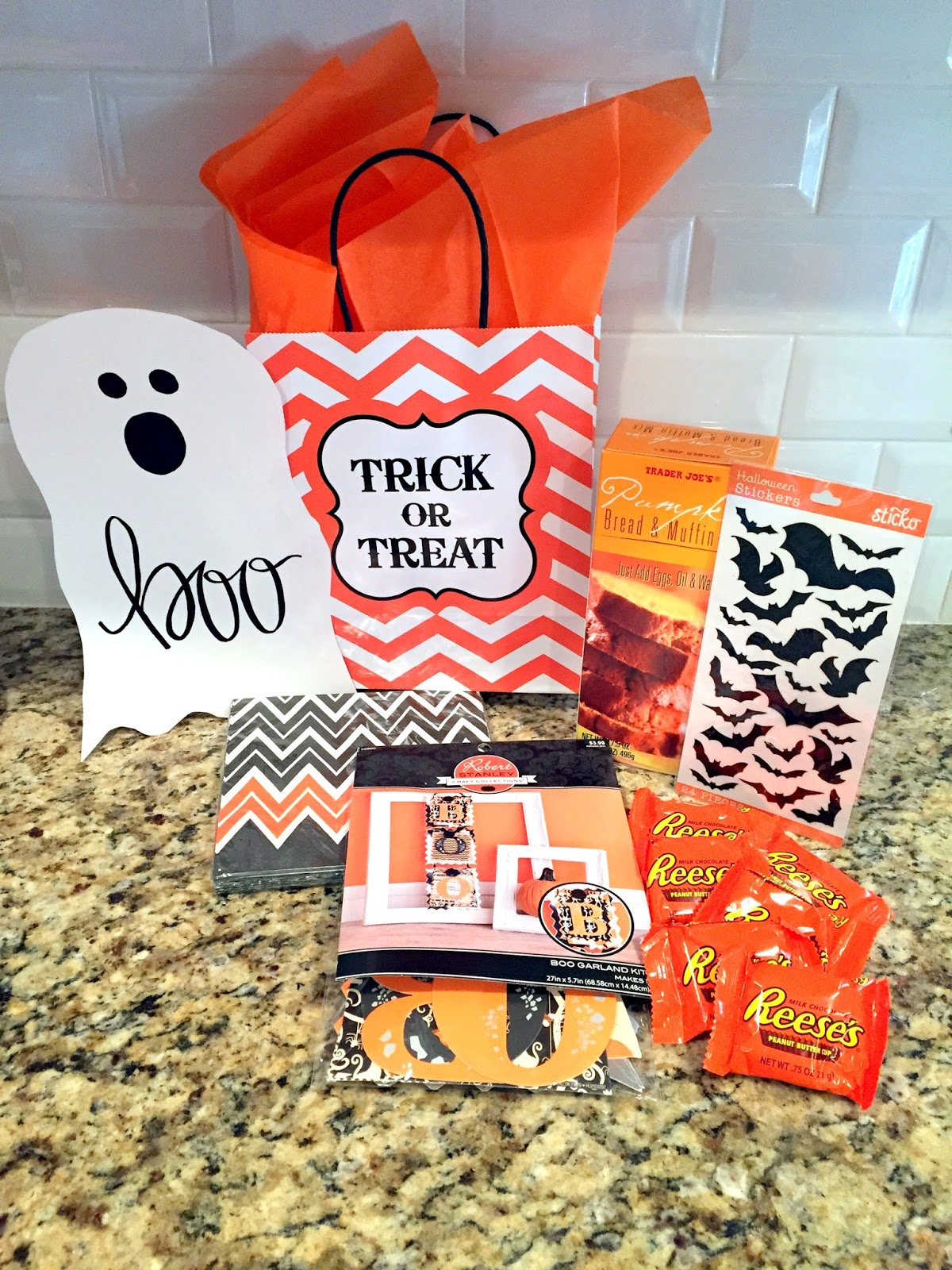 Live and Learn: Halloween Fun: BOO Poem and Ghost Printables