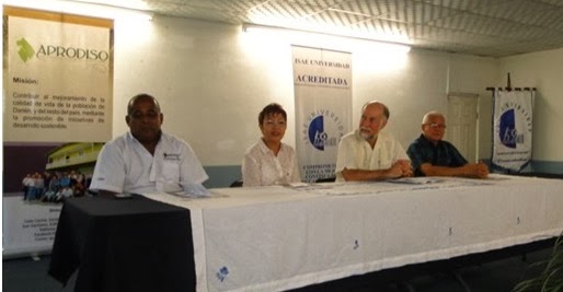 NOTICIAS: ISAE UNIVERSIDAD Y EL EMBAJADOR DE E.E. U.U. CLAUSURAN PROGRAMA.