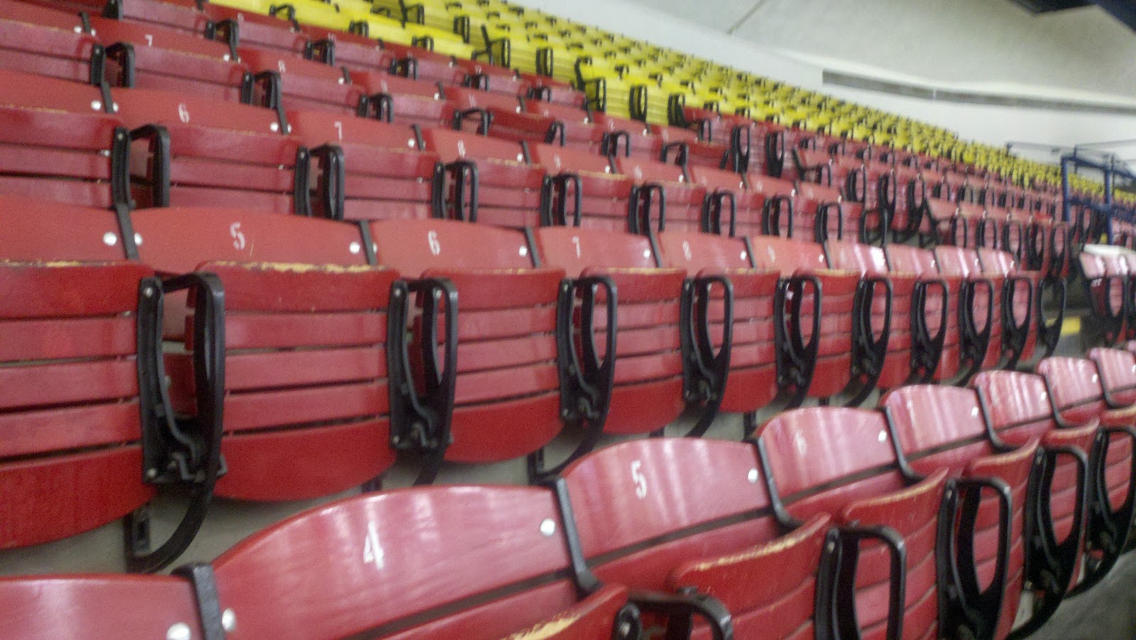 1989 And Still Waiting: Rink Review: Brown's Meehan Auditorium