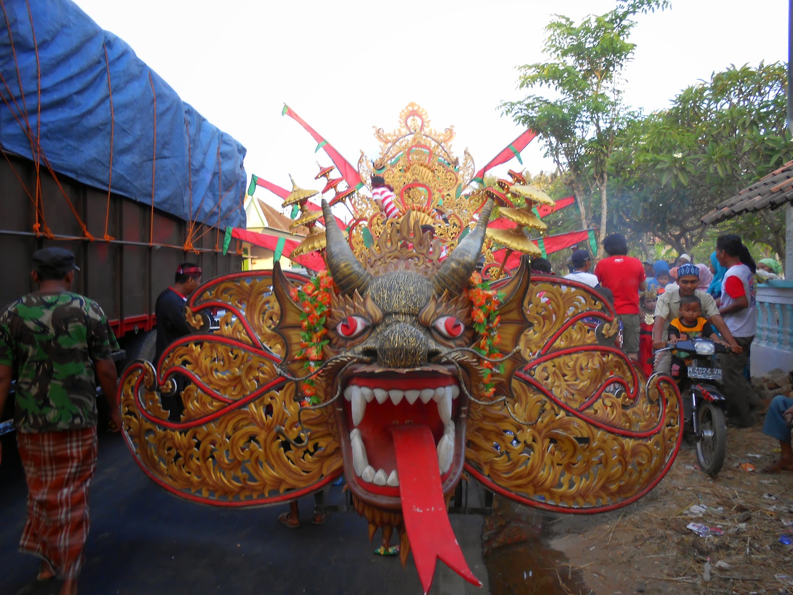 Ul daul "TERRAK SAGHERE" Younx_Paberasan Sumenep: Terrak Saghere in ...