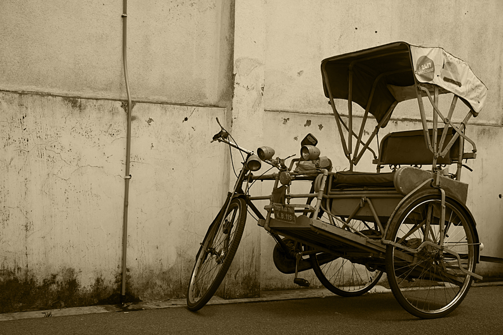 Dear k/, where can i rent beca?