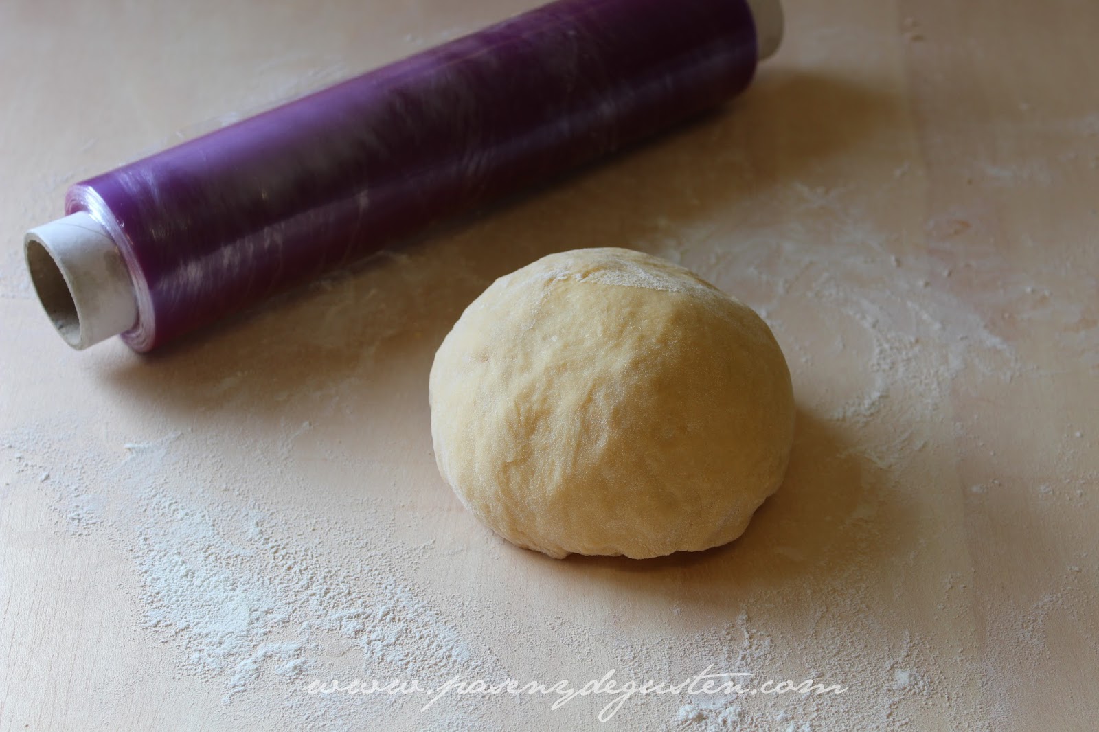 PASTA FRESCA ( amasado, estirado y cortado ) - PASEN Y DEGUSTEN