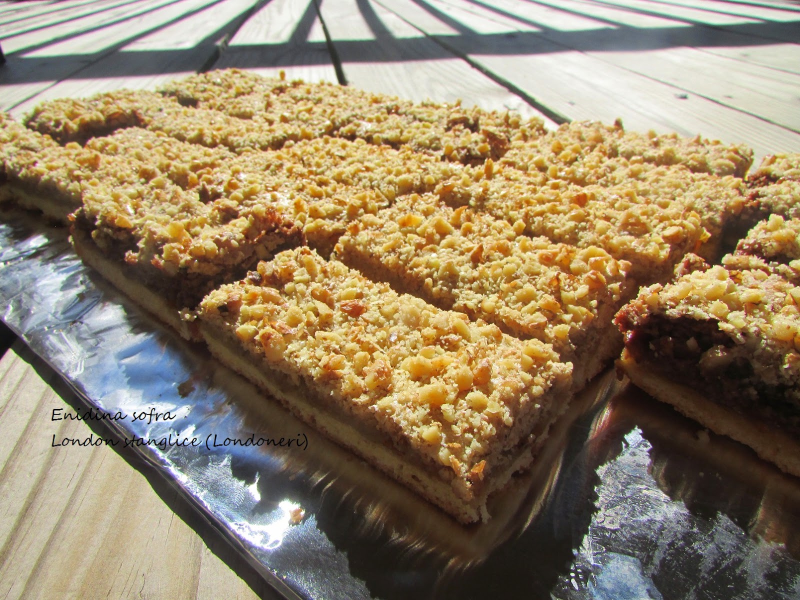 Enidina sofra: London stanglice (Londoneri)